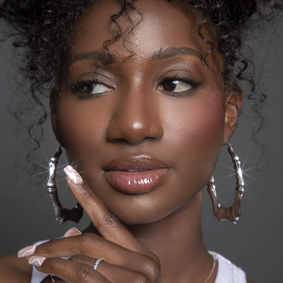 Michelle Minott 2 3 4 White Gold Forever Bamboo Oval Hoop Earrings
